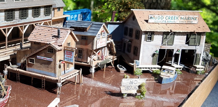 Rail Scale Models: The Wharf at Mudd Creek ~ The Lower Docks ~ N scale